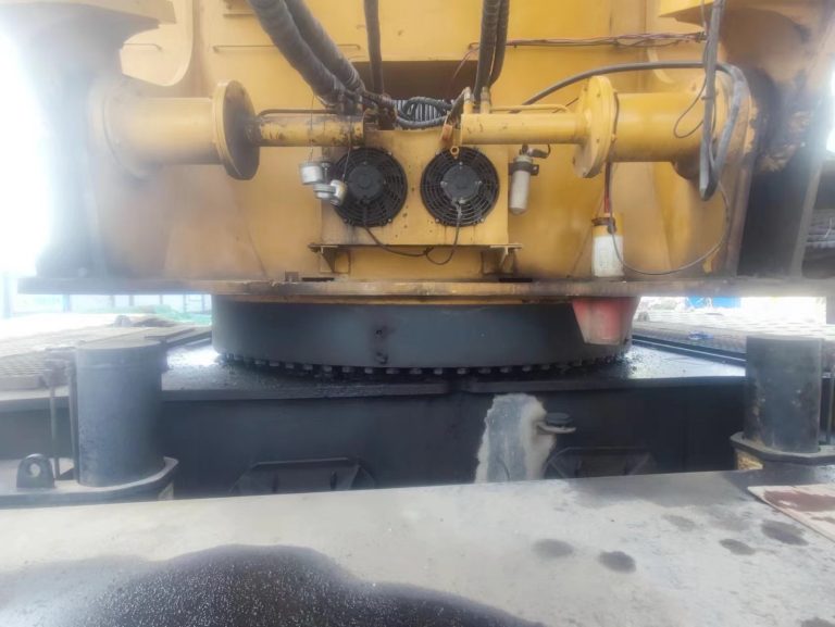 XCMG 200 T Crawler Crane – 2018 Power & Precision - Hunan imachine ...